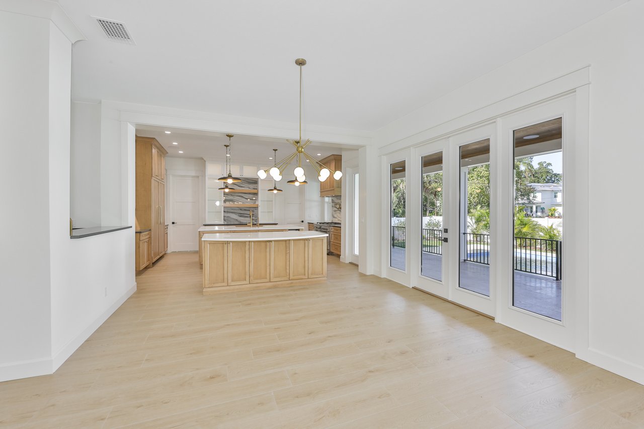 4123 Corona – Reflection Custom Homes